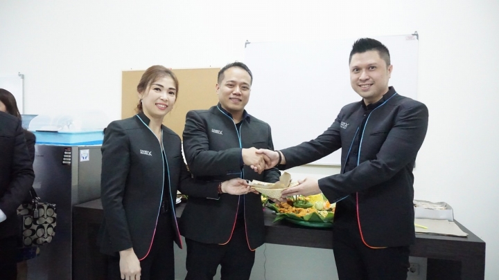 GRAND OPENING XAVIER MARKS 1ST HOME SOUTH « XAVIER MARKS Realty