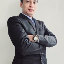 Ade Setiawan « XAVIER MARKS Realty