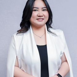 EVA CARINA « XAVIER MARKS Realty